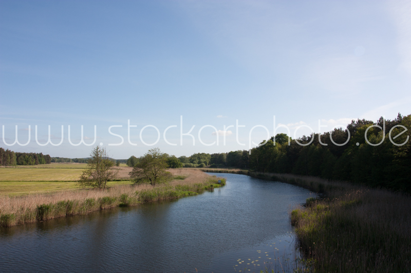Flusslandschaft - stockartphoto